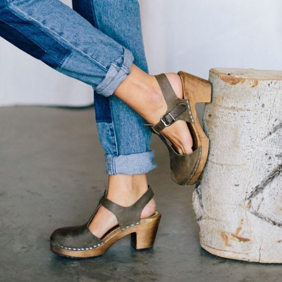 Lotta From Stockholm | Shoes | Lotta Stockholm Highwood Taupe Leather T ...